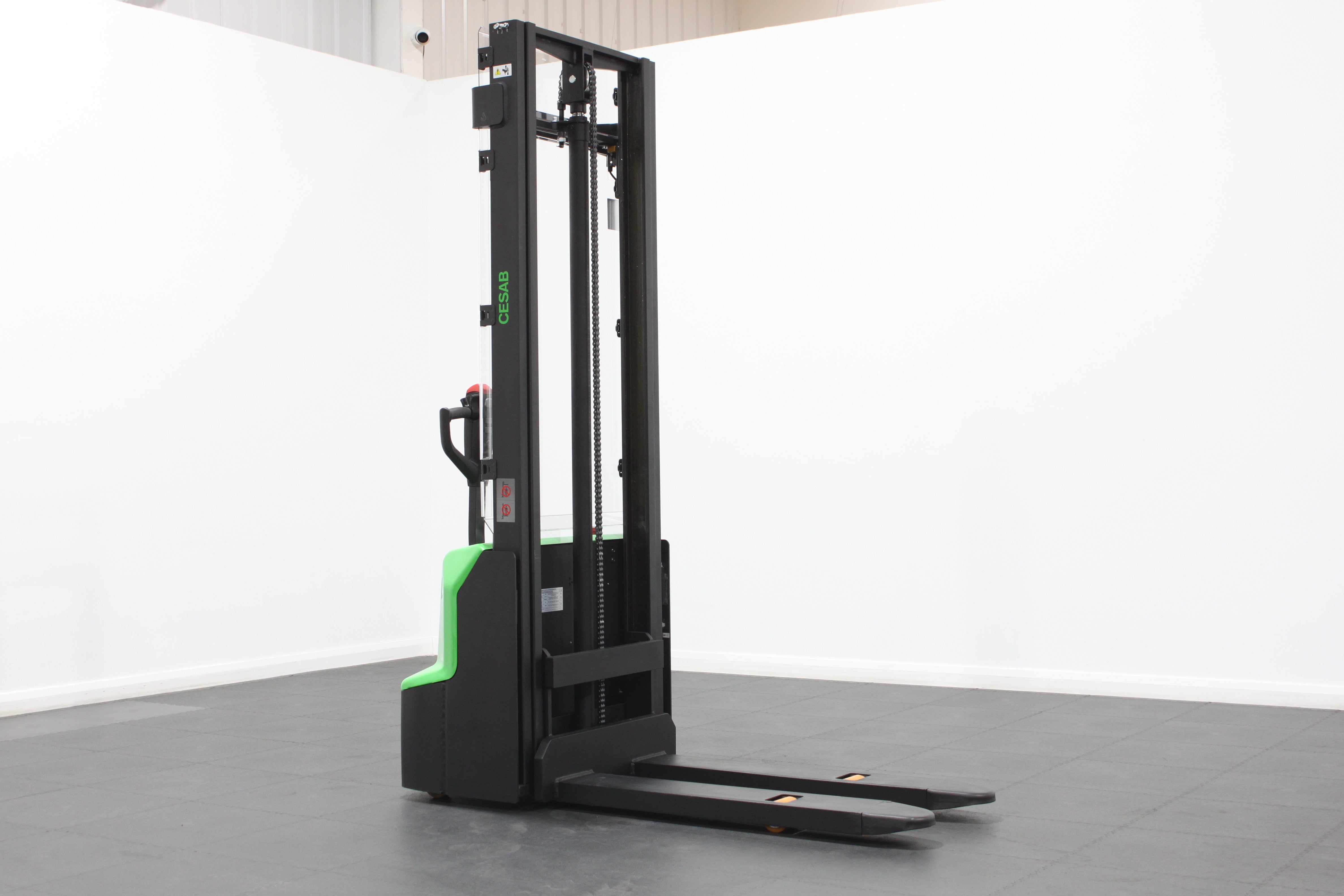 CESAB S010i Lithium Electric Pallet Stacker – PD Lift Trucks